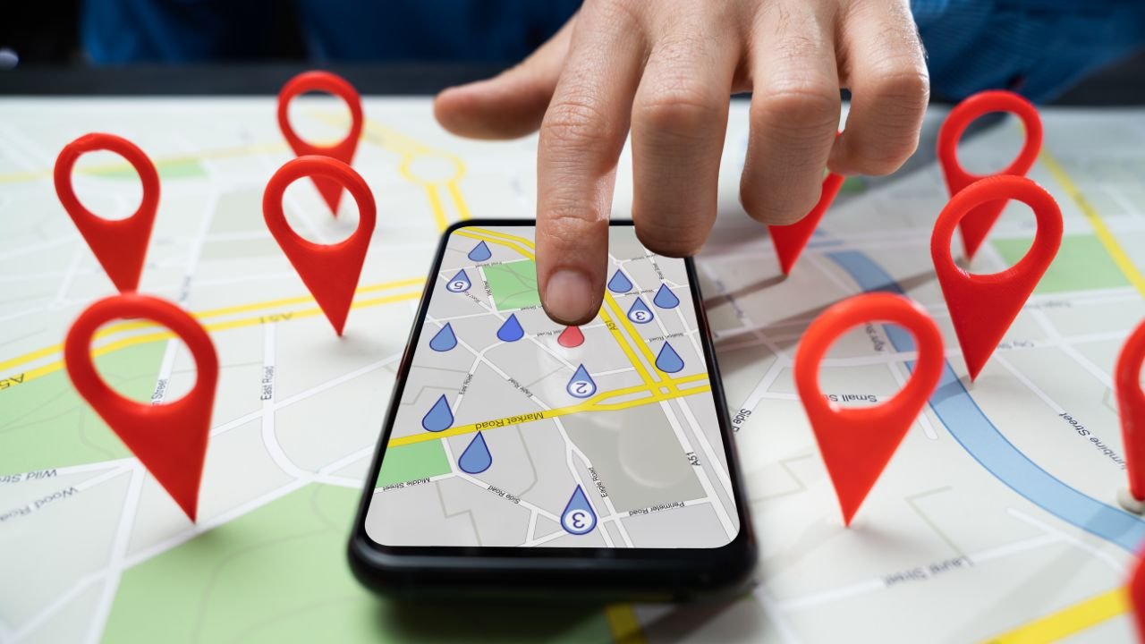 How does incorporating Local Landmarks in Ads Boost Recognition for ...